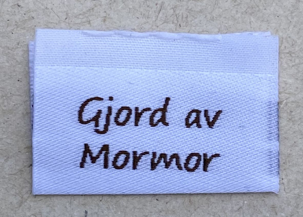 Tillbehör | Etikett Gjord av Mormor | Syosticka.se
